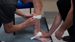 4 Best Ankle Sprain Exercises at Home for Quick Healing!